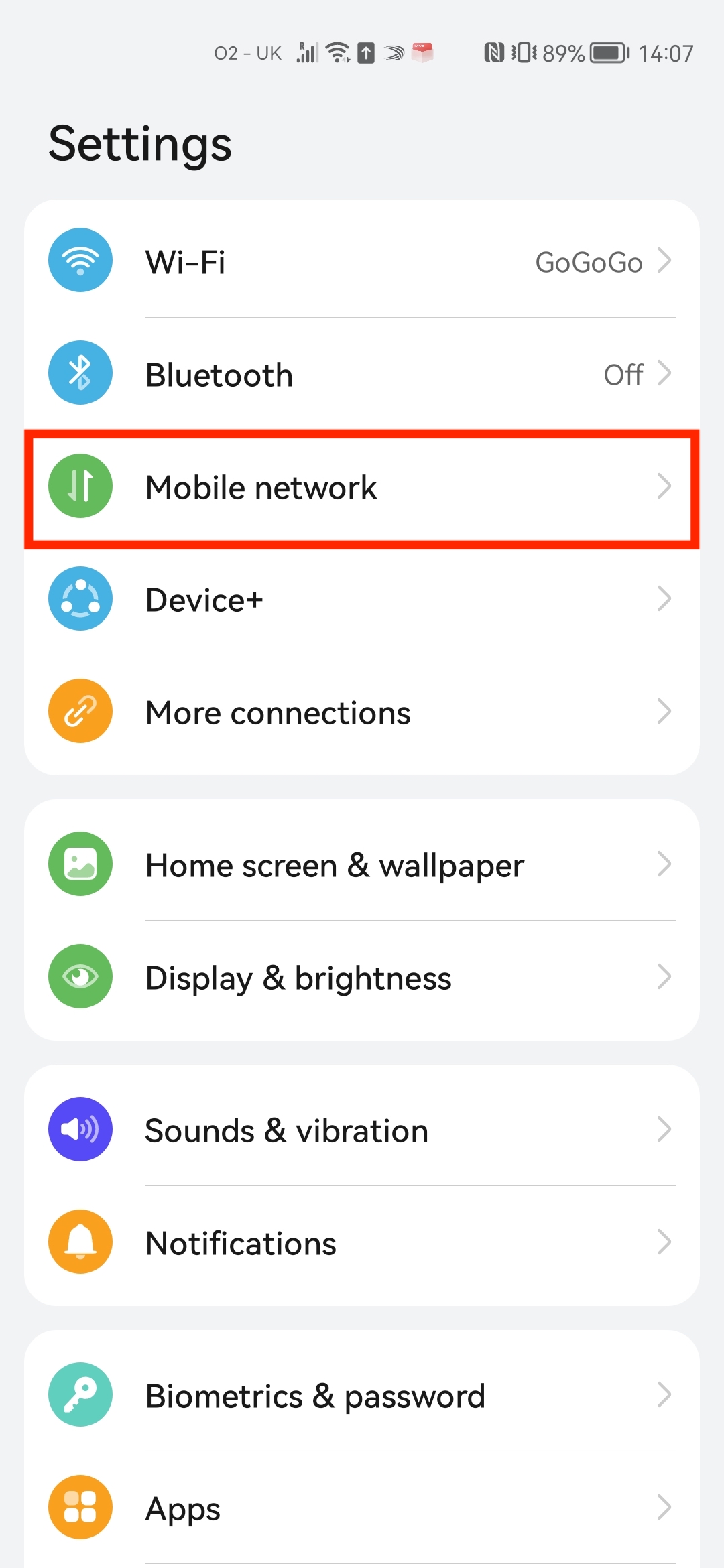 Manual Network Selection on a Huawei Device – SWISS eSIM by Breeze